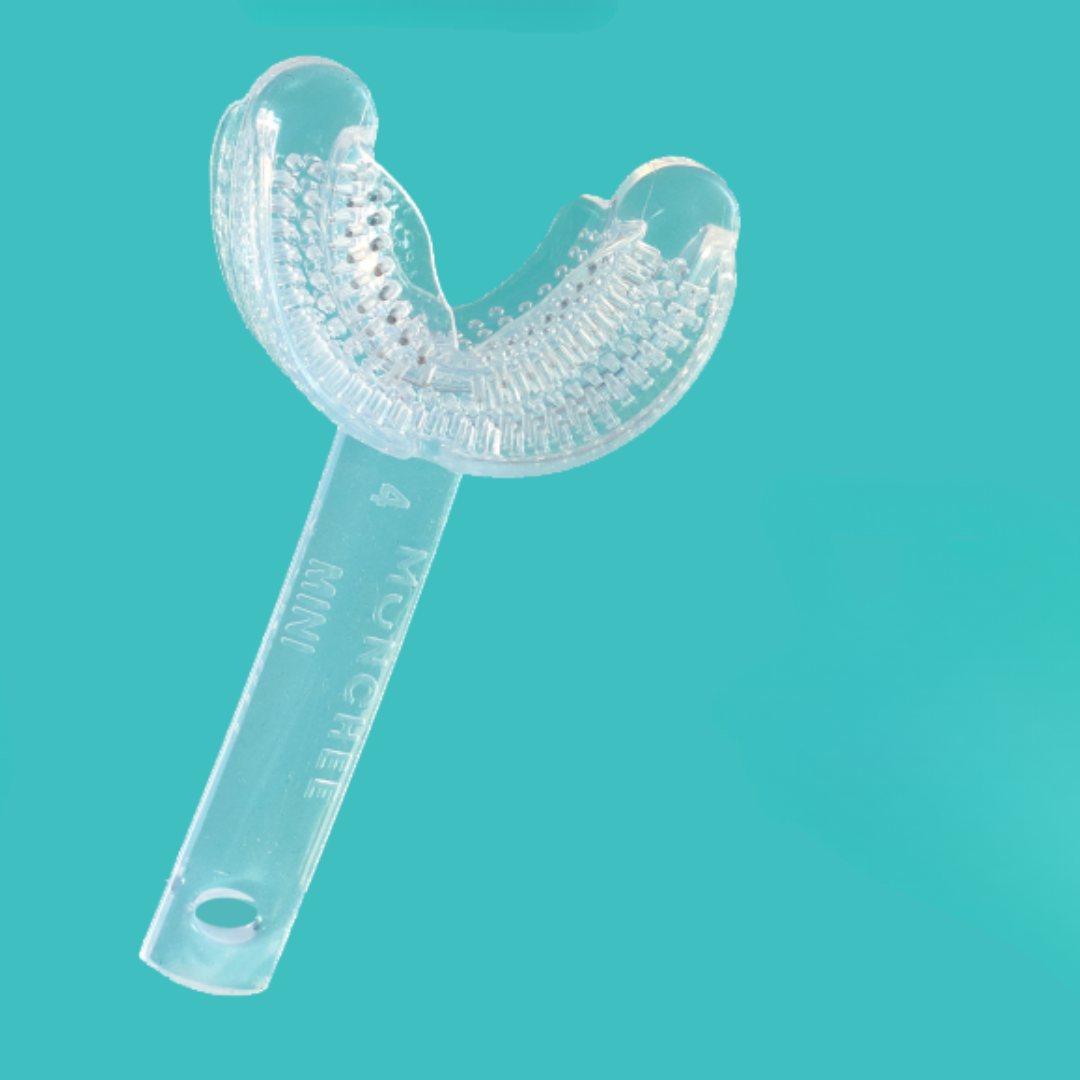 Myo Munchee – Smile Online